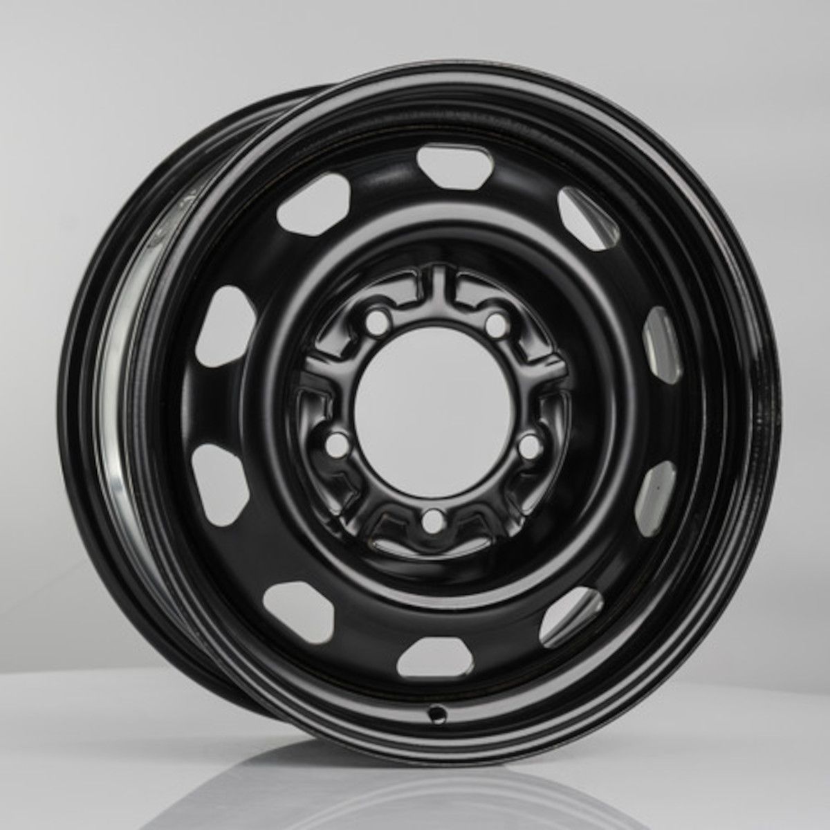 Штампованный колесный диск TREBL LT2883D_P УАЗ LT2883DP 6,5R16 5*139,7 ET40 d108,6 Черный Black