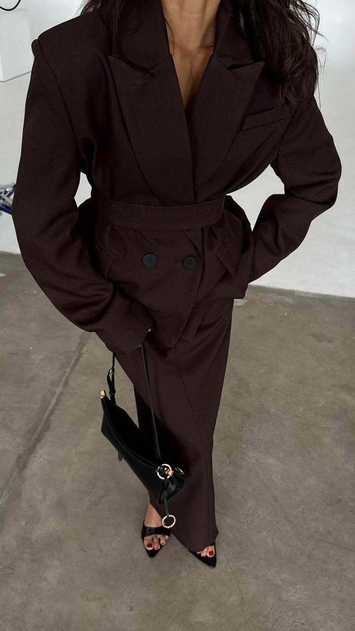 Комплект одежды костюм женский