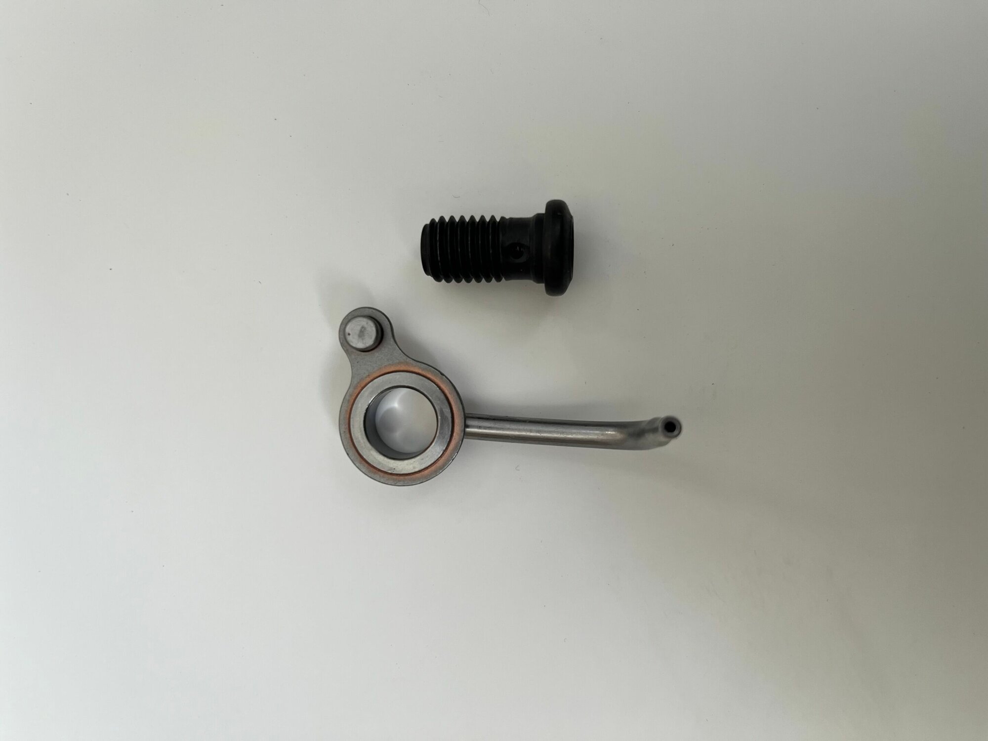 Форсунка охлаждения поршня Chery Tiggo 4 (2017-2019) [2.0 16V 5MT внедорожник] E4T15B1002050