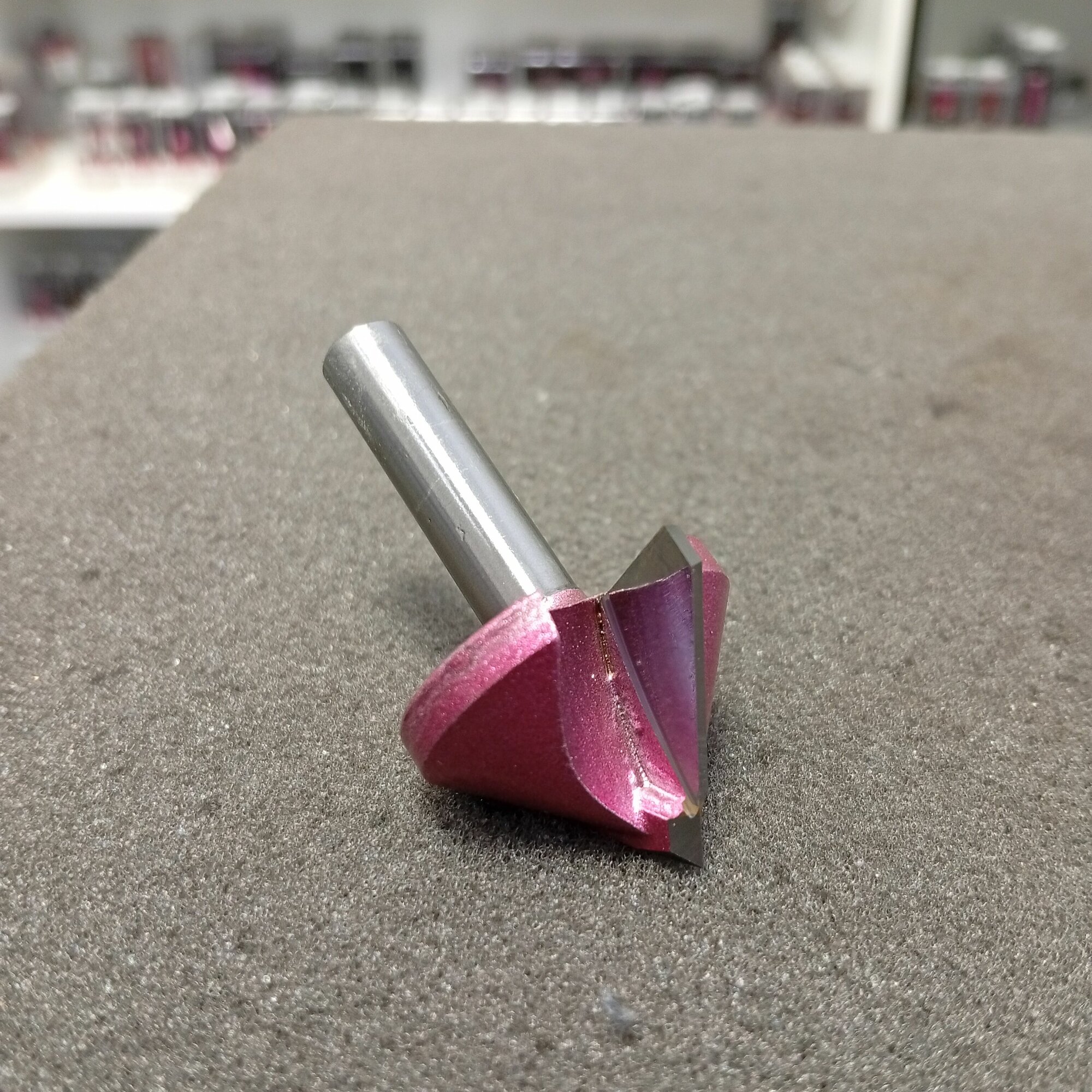 Фреза профессиональная V-образная пазовая с углом 90гр. D 32 S 8 PROCUT PROFESSIONAL A1015