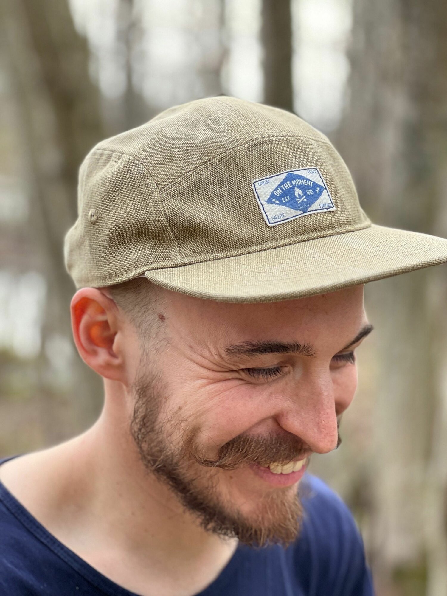 Кепка пятипанельная из плотной хлопковой ткани "ON THE MOMENT"