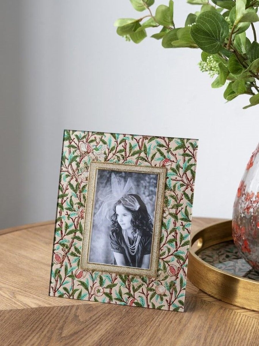 Фоторамка Glasar B8662, настольная, стекло/МДФ, 19x2x23 см, для фото 10x15 см