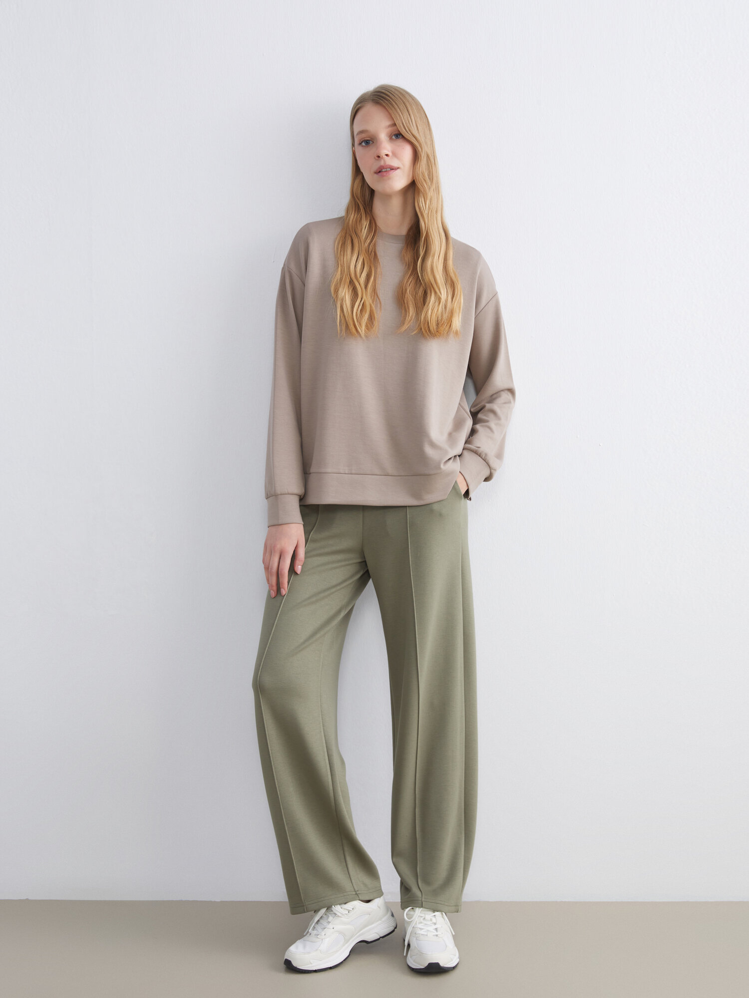 Брюки спортивные