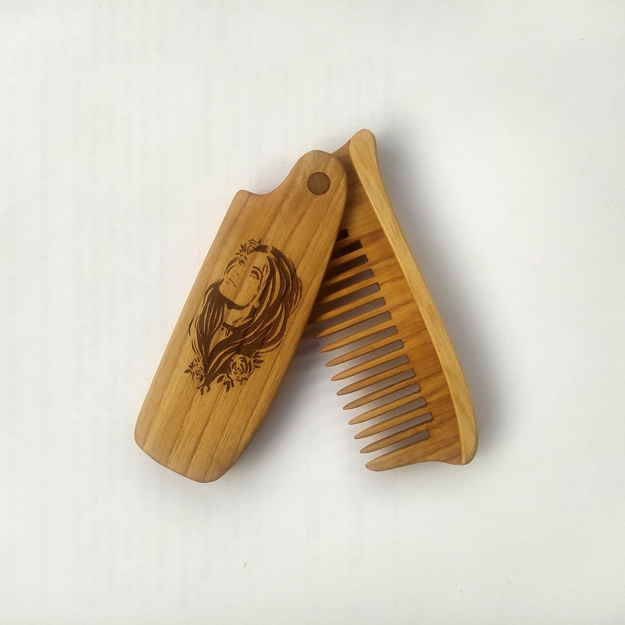 Расчёска складная деревянная из ясеня "девушки", для волос, антистатический эффект.