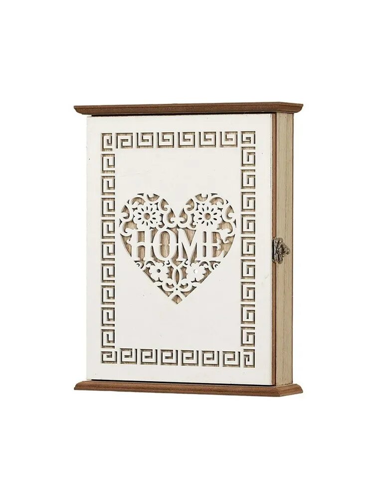Ключница настенная деревянная белого цвета с резным узором в виде сердца для дома