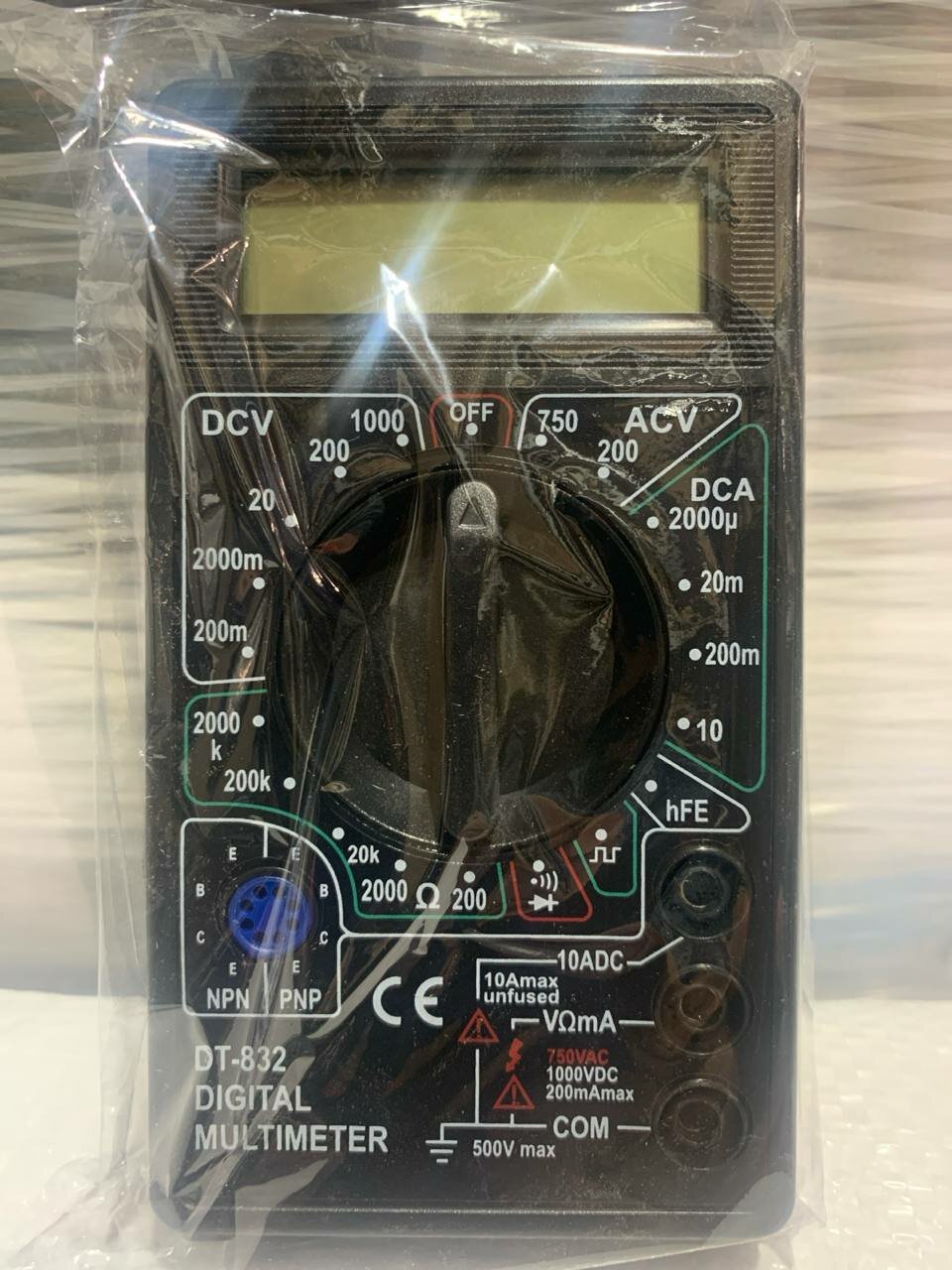 Мультиметр цифровой DT-832, с щупами для тестера, 3,5х разрядный дисплей, короб. — фото 1