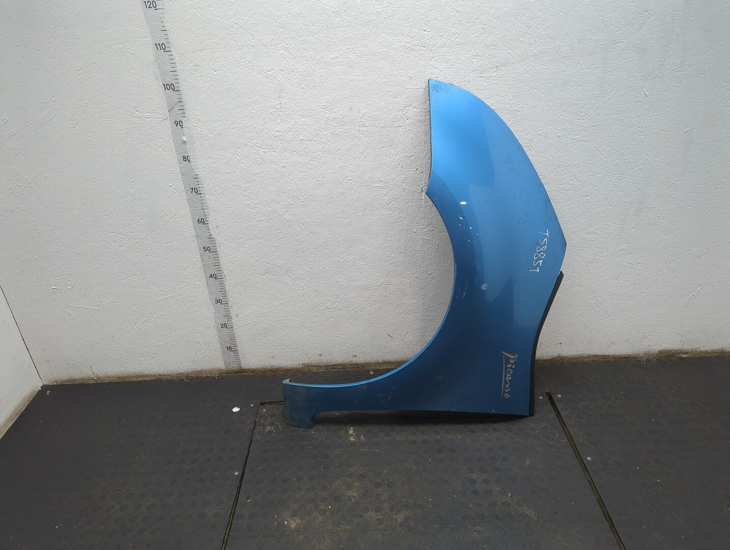 Крыло левое переднее Citroen C4 Grand Picasso Б/У