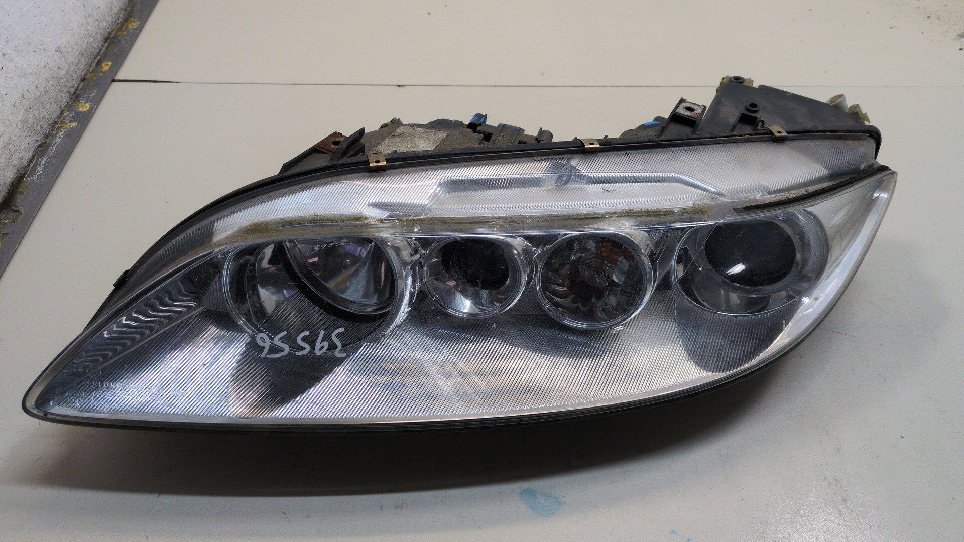 Фара (передняя) левая Mazda 6 (GG) Б/У