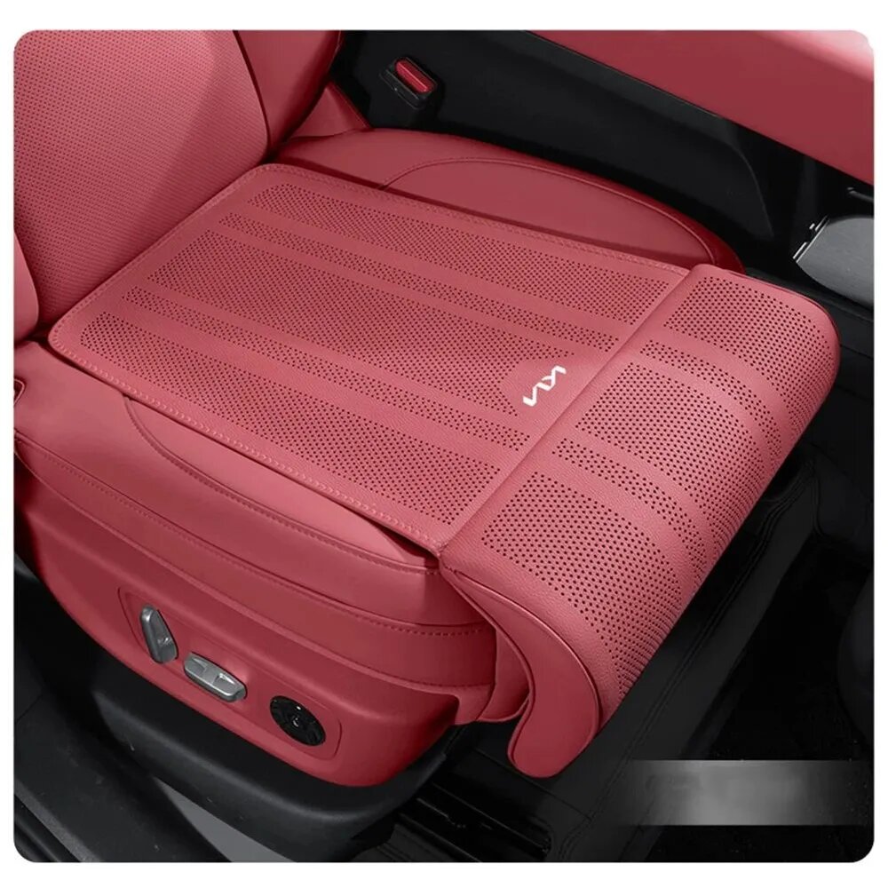 Автомобильный чехол на Передние сиденья, Сиденье водительское, Перфорированная экокожа, 1 шт.