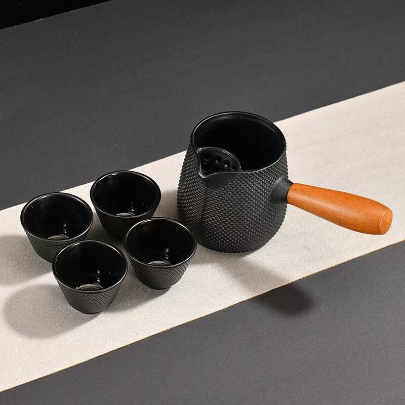 Турка чугунная，600ml，Содержит 4 чайные чашки