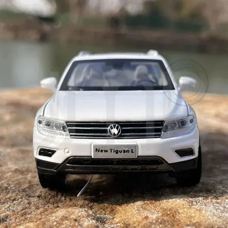 1:32 TIGUAN L Металлические модели автомобилей, игрушечные подарки для мальчиков, коллекция хобби