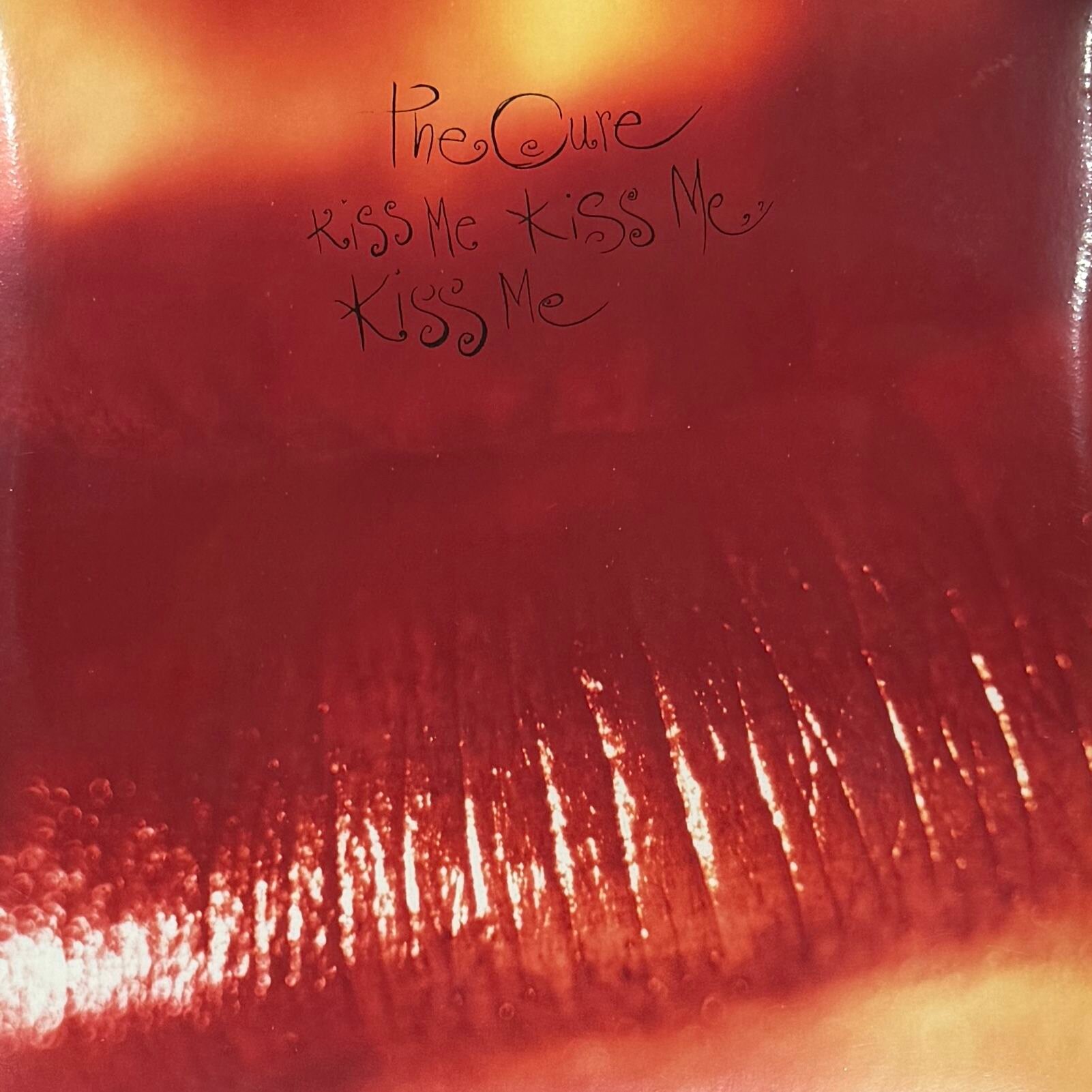 Виниловая пластинка The Cure - Kiss Mе Kiss Mе Kiss Me 2LP (Европа 2022г.)