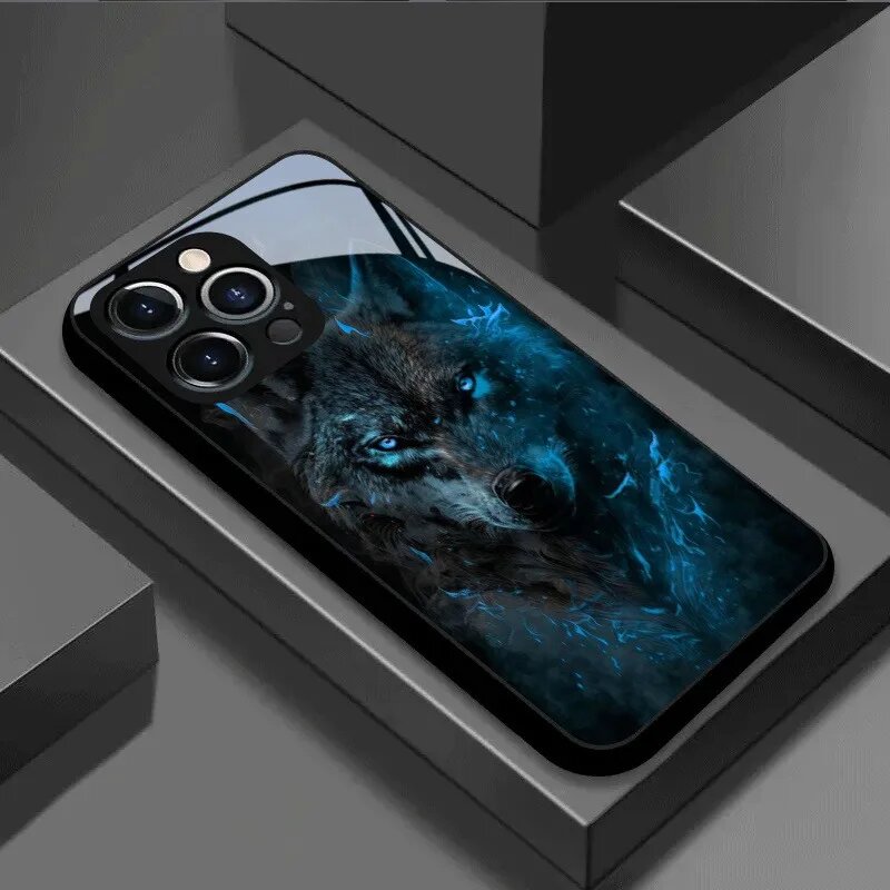 Чехол на iPhone 12 с волком, закаленное стекло