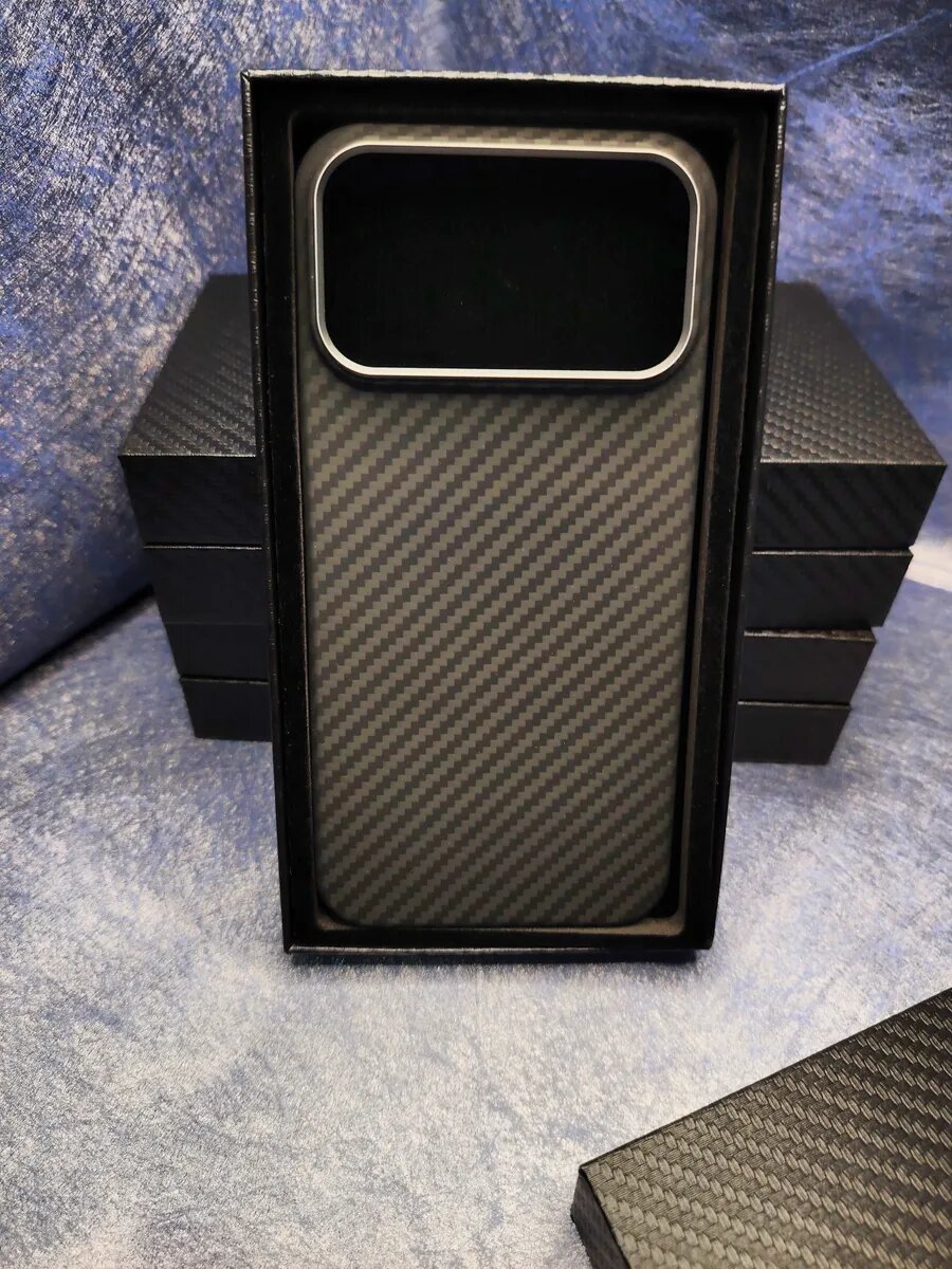 Чехол для iPhone 17 Pro Max /18 Pro Max кевлар, черный