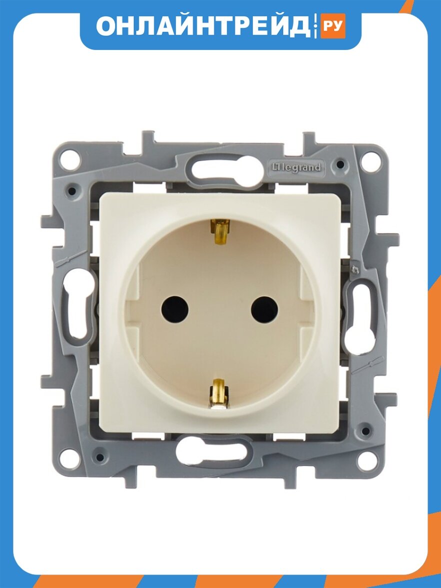 Розетка Legrand Etika 1-м с/з, защитная шторка, 10AX-250В, слоновая кость, 672322