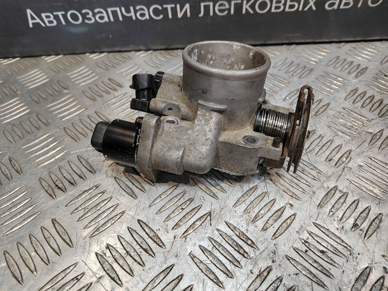 Дроссельная заслонка