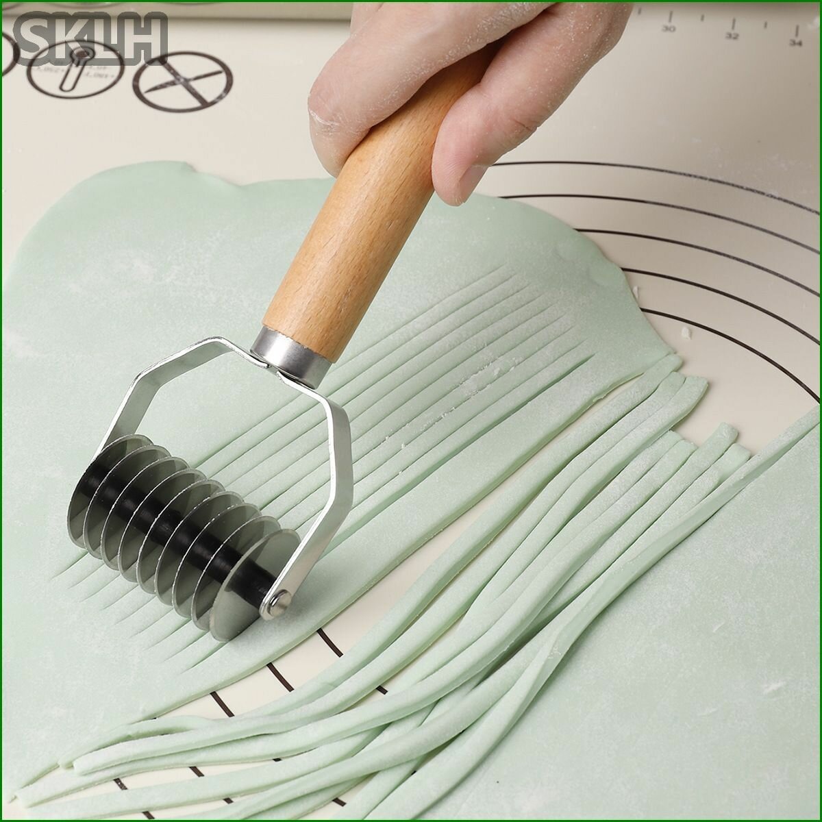 Лапшерезка ручная ролик, Нож для лапши из нержавеющей стали с деревянной ручкой