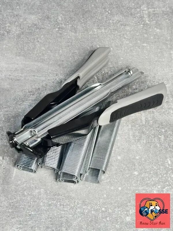 Полуавтоматический клипсатор SR8 с комплектом скоб C20 (500 шт.) для монтажа клеток, сетки и сборки габионов