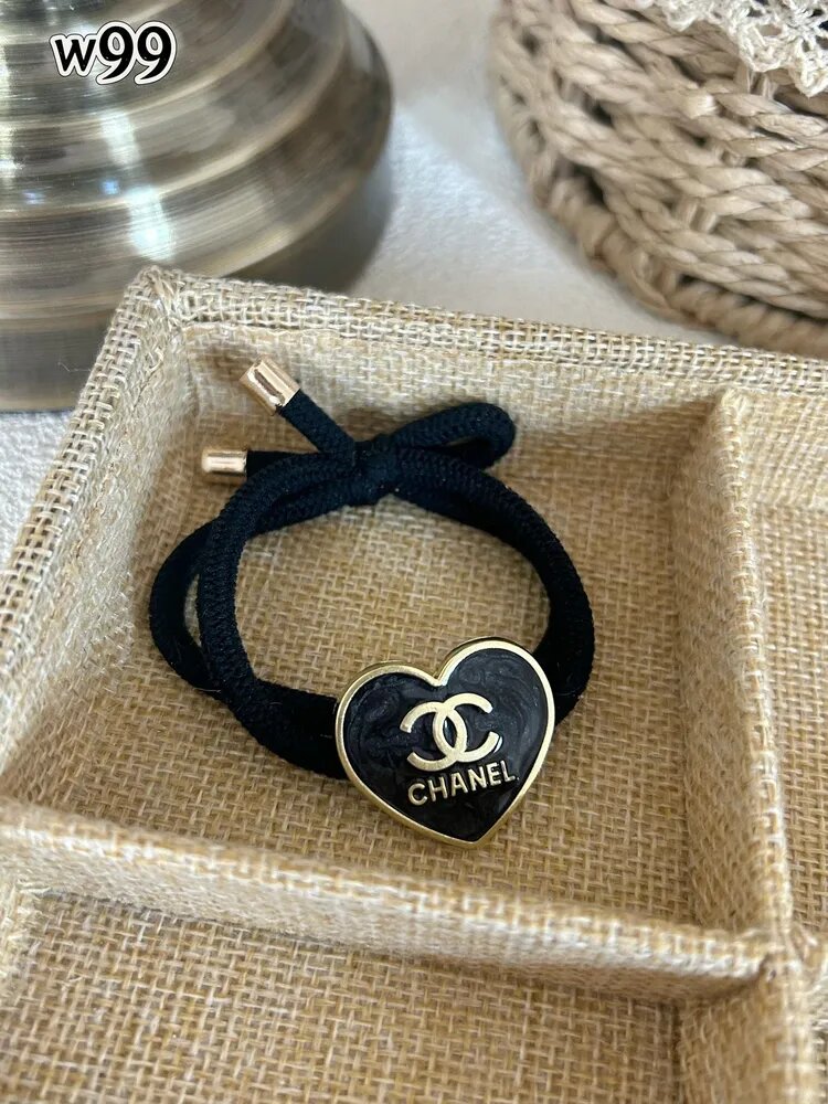 Chanel Заколка для волос 1 шт.