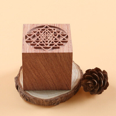 Деревянный диффузор для дома и автомобиля, портативный безогневой ароматерапевтический диффузор из массива дерева для эфирных масел, подарок.