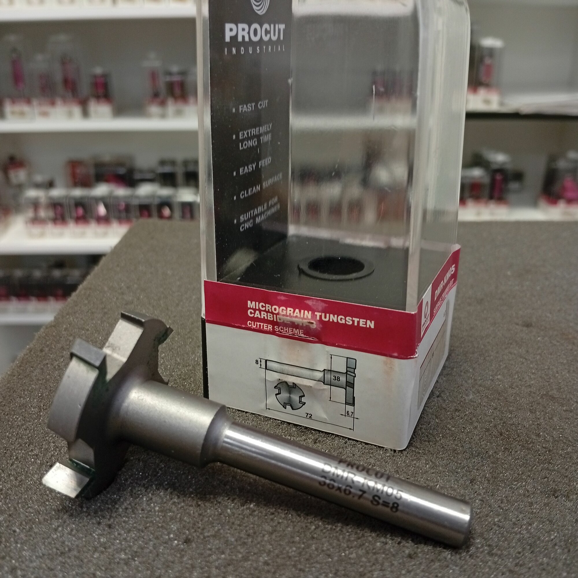 Фреза по древесине, фанере для выравнивания дна (слэбовая) Z4 D 38x6.7x72 S 8 PROCUT