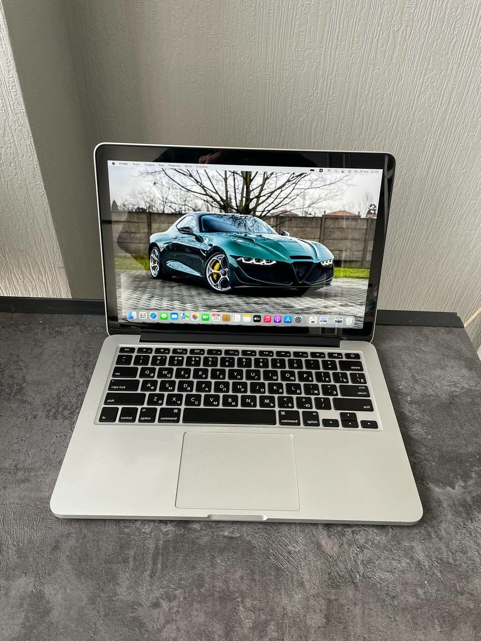 13.3" Ноутбук Apple MacBook Pro 2015 Retina, Intel Core i5 2.7 ГГц, RAM 8 GB DDR3, SSD 128 GB, Intel Iris Graphics 6100