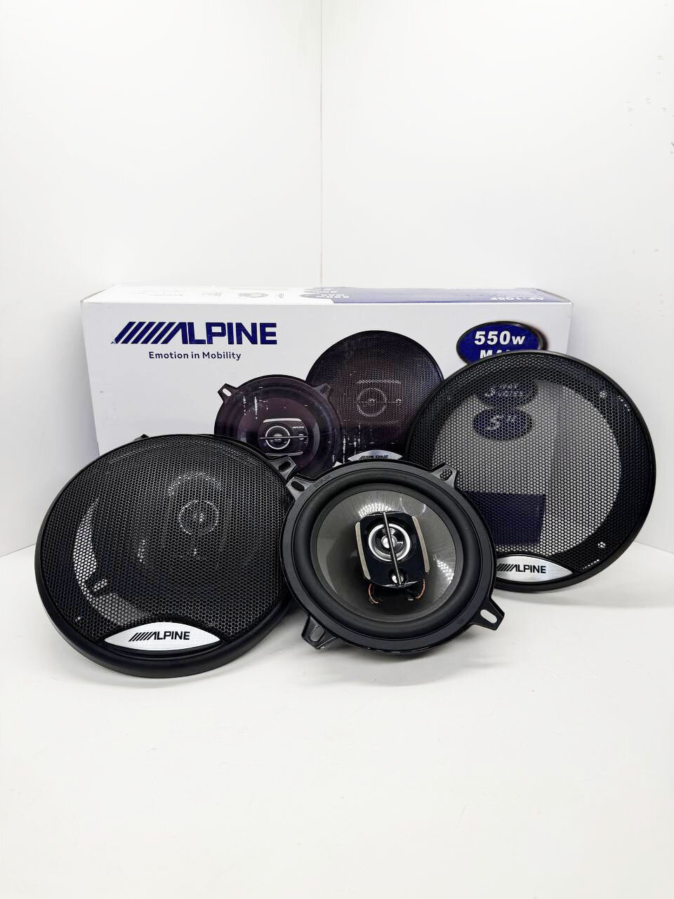 Автомобильные колонки Alpine / Динамики 13 см 550W