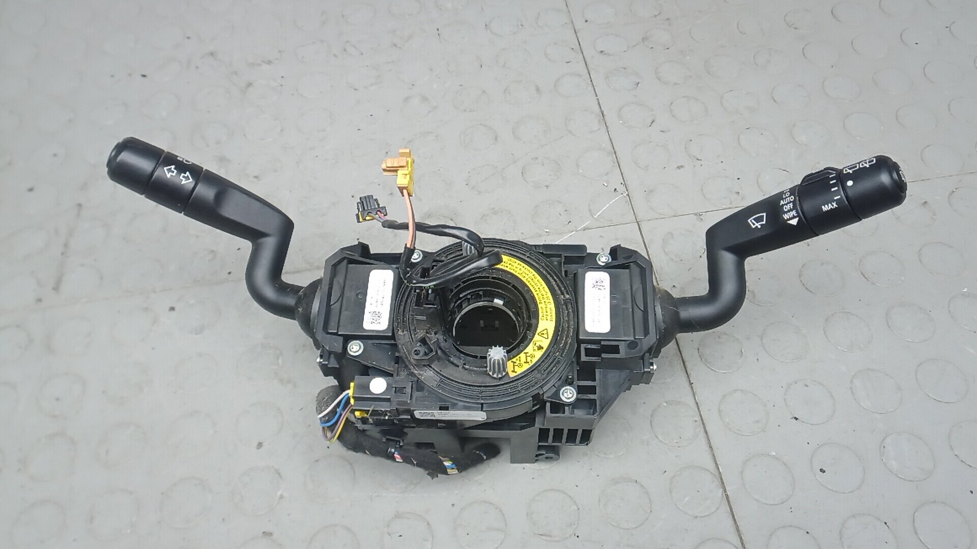 Переключатель поворотов и дворников (стрекоза) LAND ROVER FREELANDER 2