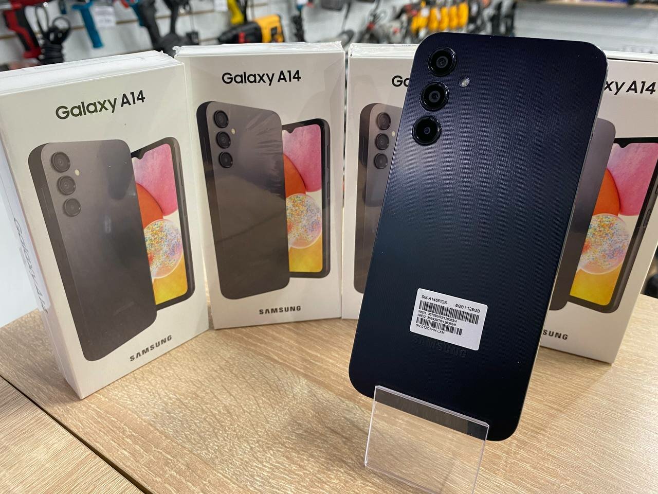 Смартфон Samsung Galaxy A14, 6,6", 6GB, 128GB, камера 13MP, Android 13, Черный