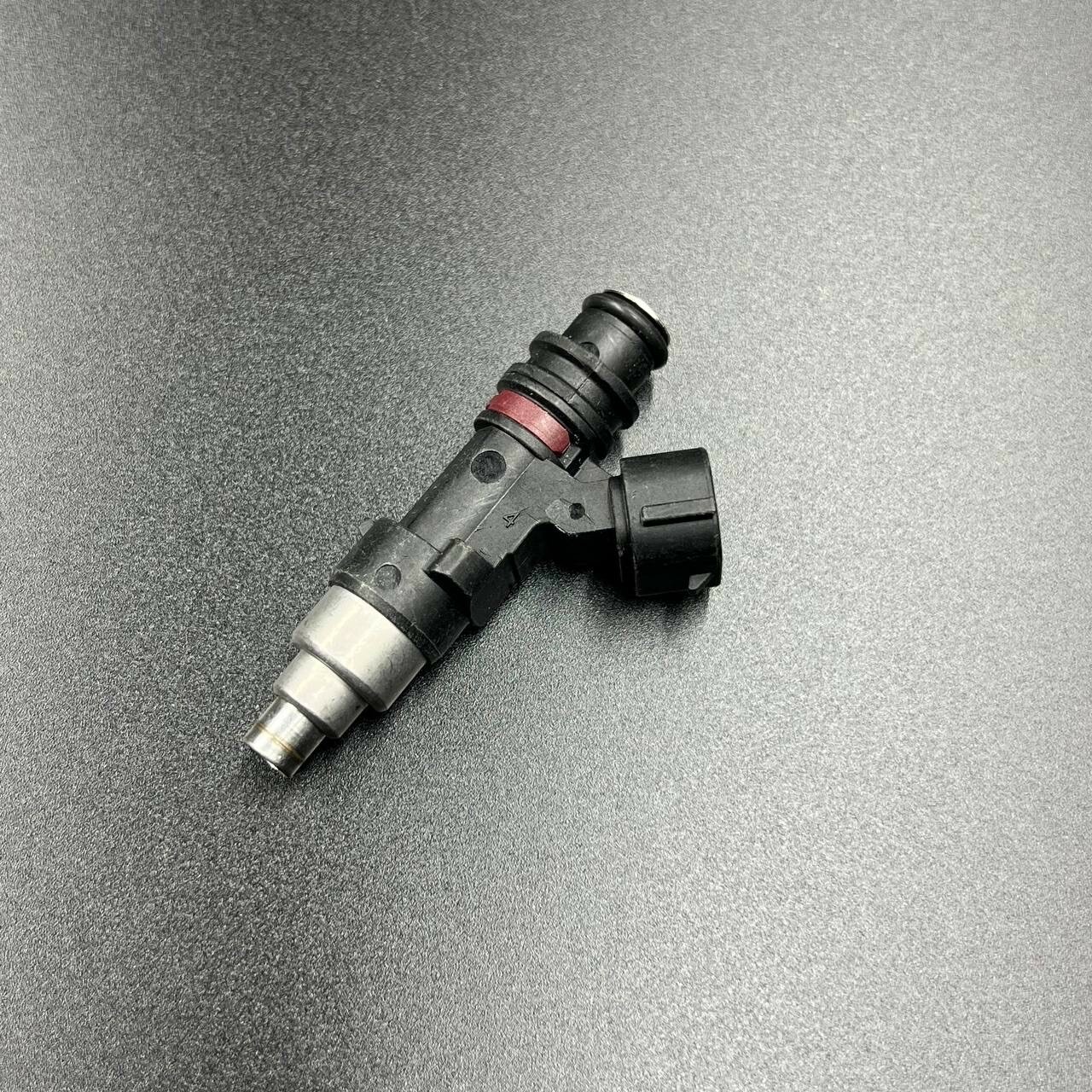 Топливный инжектор Suzuki DF40-60A (WUHU) OEM номер: 15710-85K00; 1571085K00