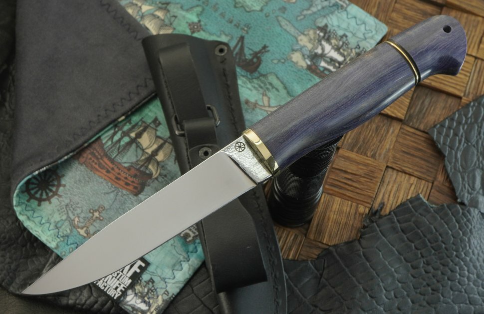 Нож Ножеяр Пешец, сталь 95Х18, рукоять стабилизированная карельская береза