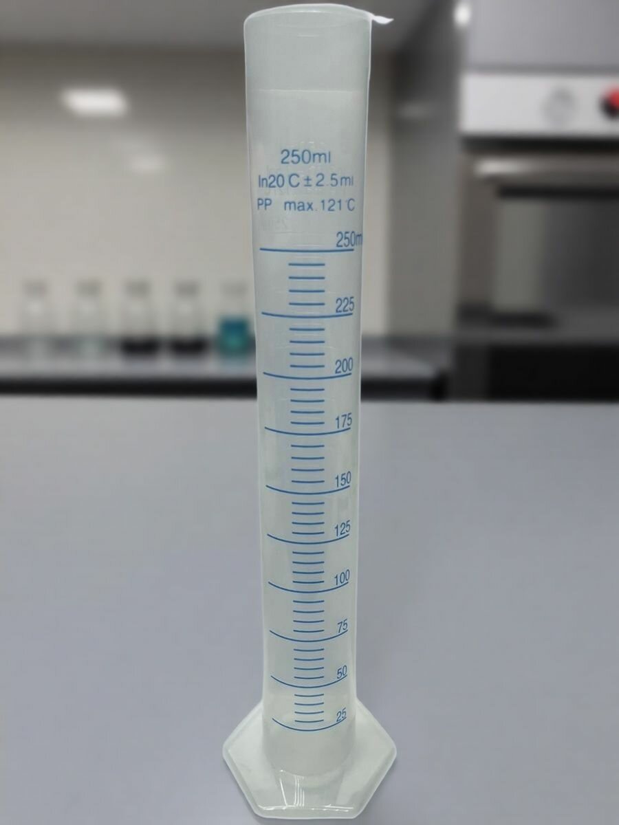 Мерная колба для спиртометра 250мл с носиком / цилиндр пластиковый для ареометра