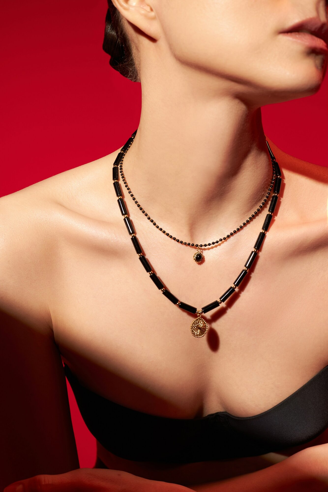 Колье, халцедон