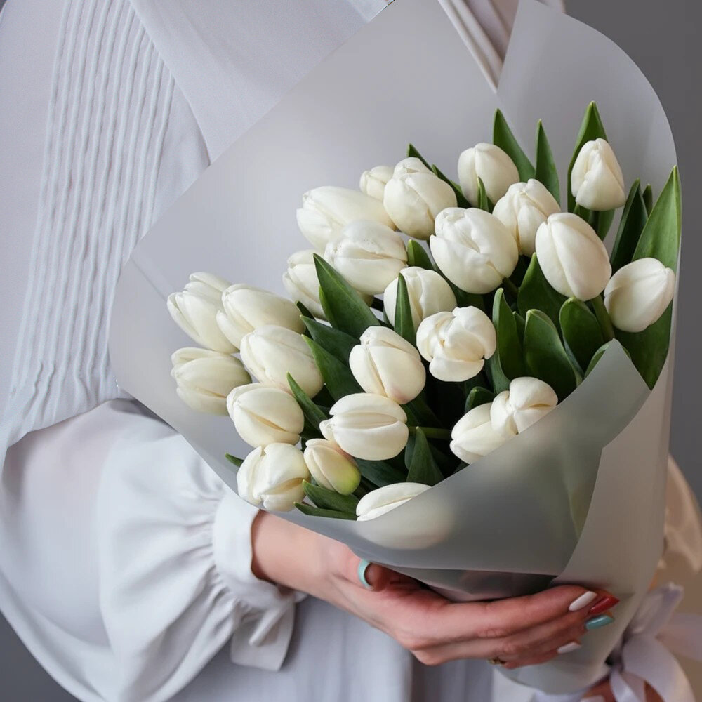 Букет белых тюльпанов 25 шт.