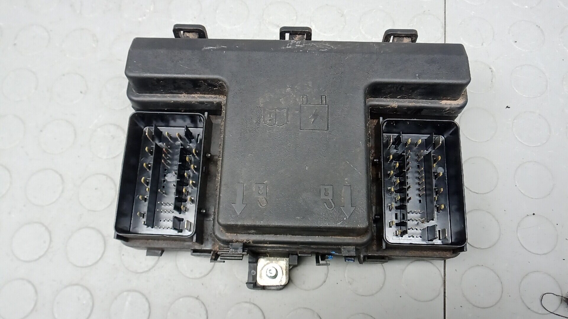 Блок предохранителей FORD MONDEO 5