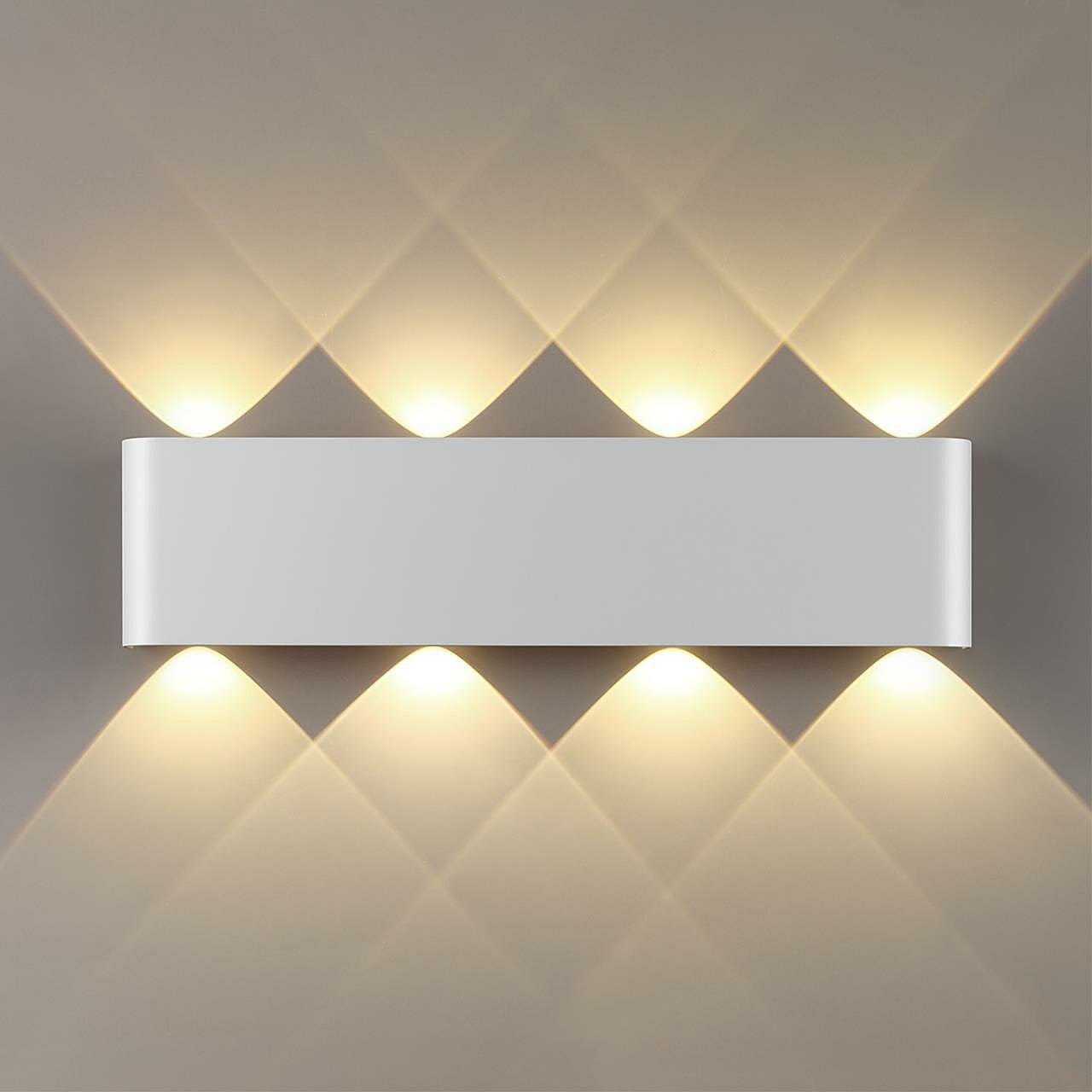 Настенный светильник Odeon Light Magnum 7192/8WL