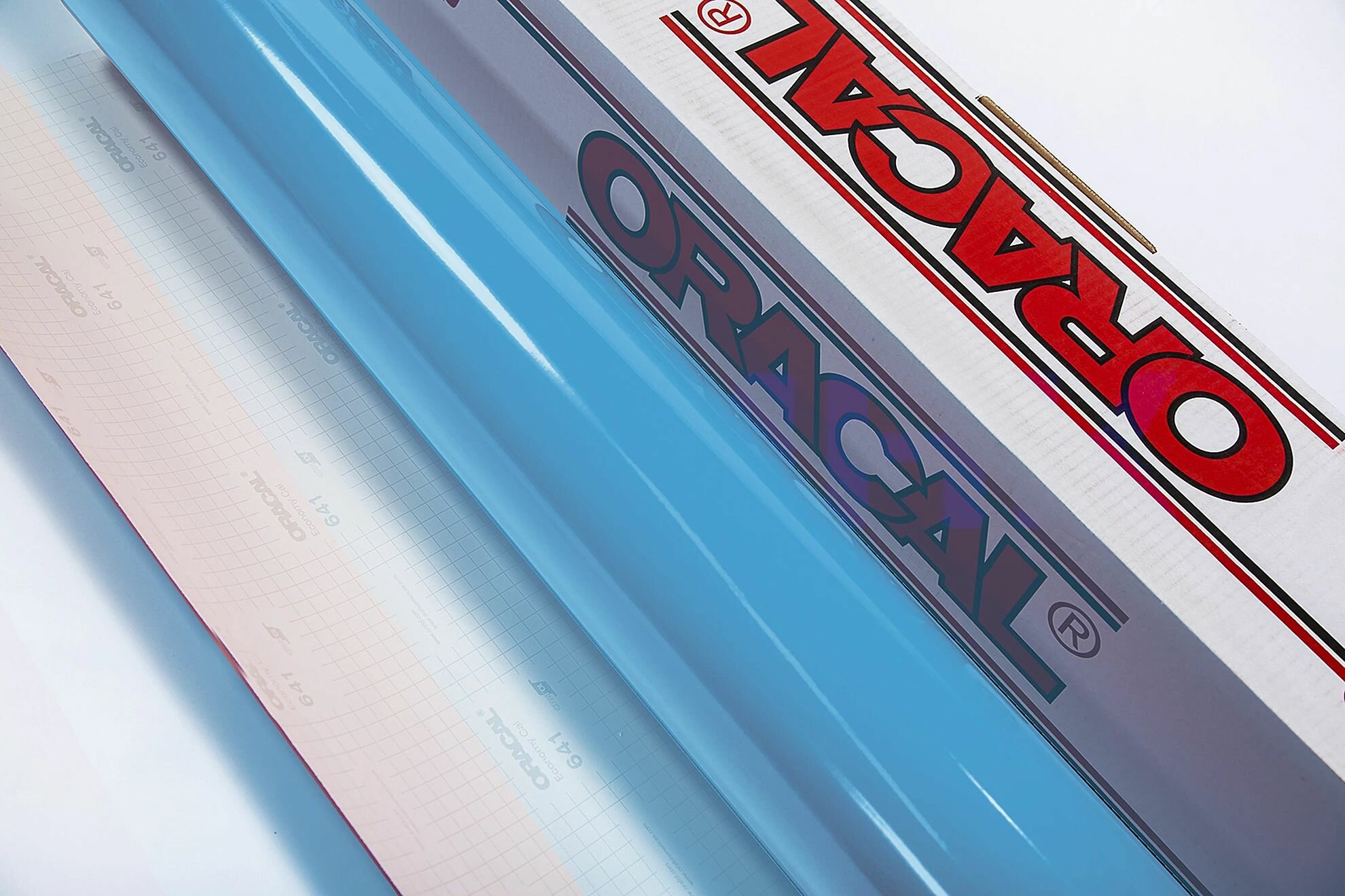 Пленка самоклеящаяся Oracal 641 G 056 1*50 м светло-голубая, глянцевая, рулон