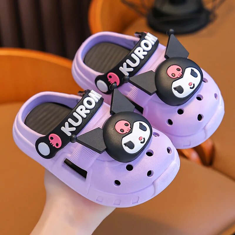 MINISO Летние нескользящие домашние тапочки Sanrio для девочек, уличные сандалии Hello Kitty для девочек и детей, тапочки Kuromi, Размер обуви: 26-27