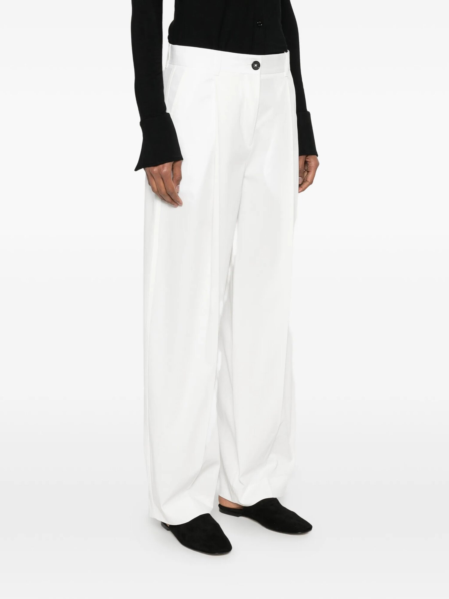 Брюки TOTEME Pleated wide-leg trousers, размер 42, white — фото 1