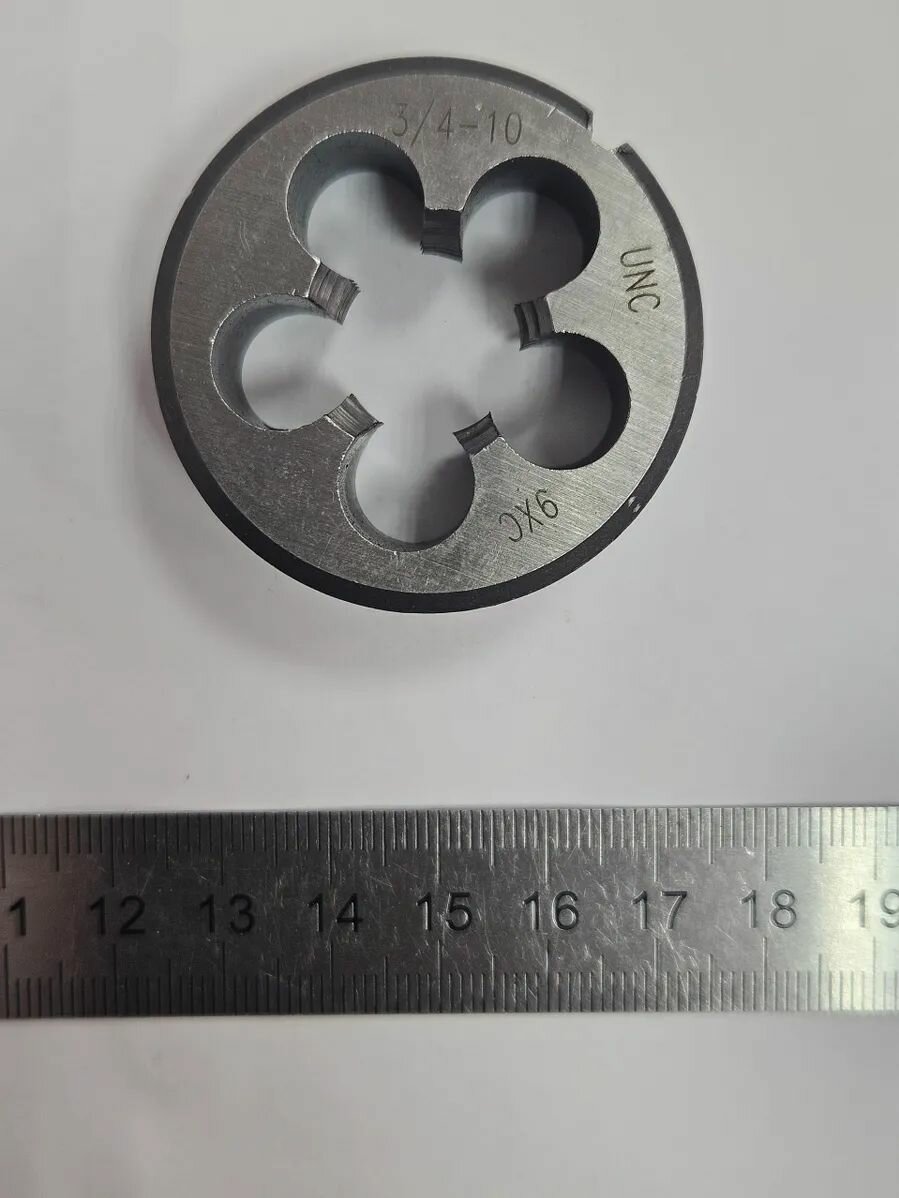 Плашка дюймовая UNC 3/4 10 ниток/дюйм 9ХС 60 градусов, правая, резьба UNC
