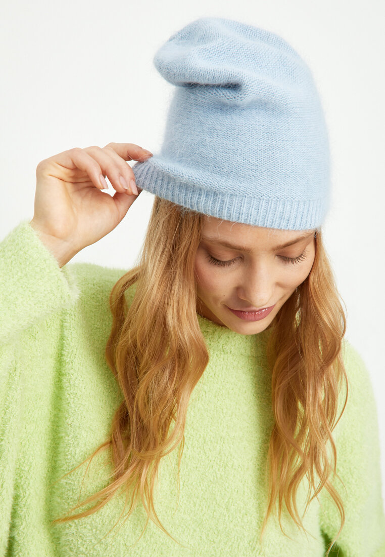 Шапка для женщин