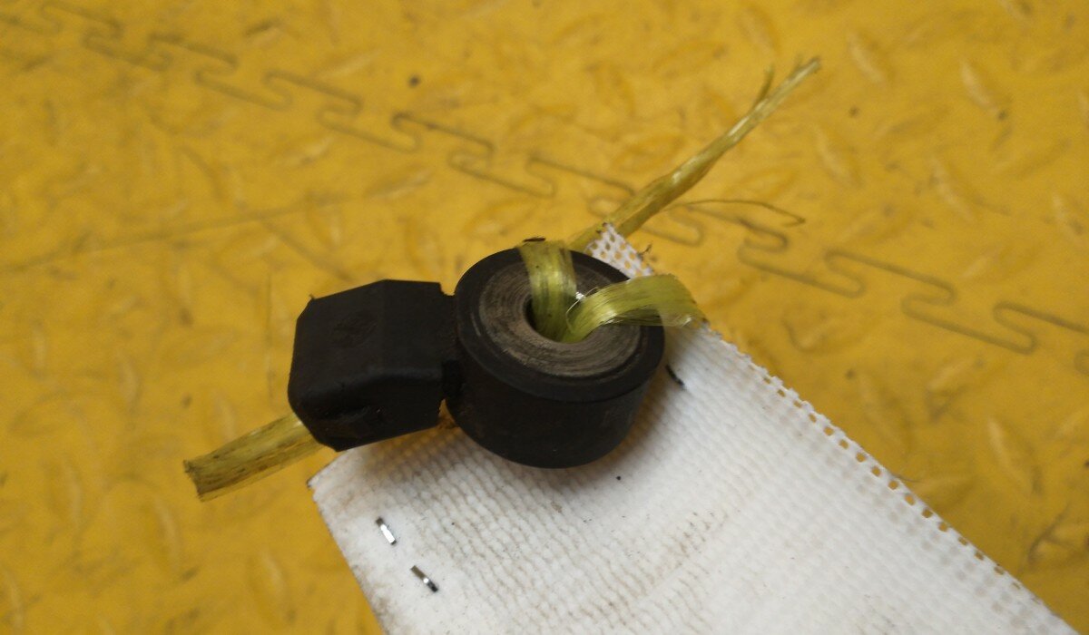 Датчик детонации Primera P12E Nissan S119337001