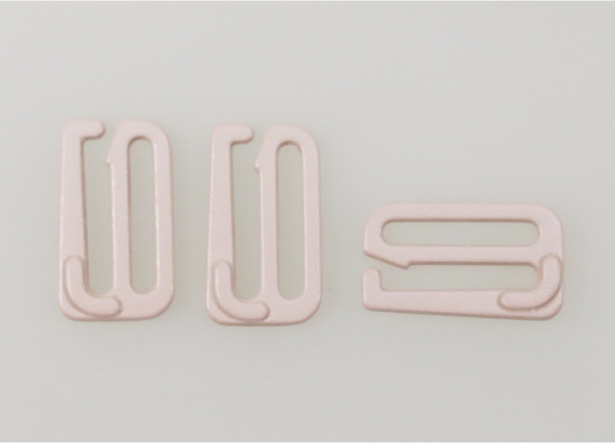 Крючки для бретелей, 15 мм, 50 шт (металл, эмаль), ARTA (168 серебристые пион)