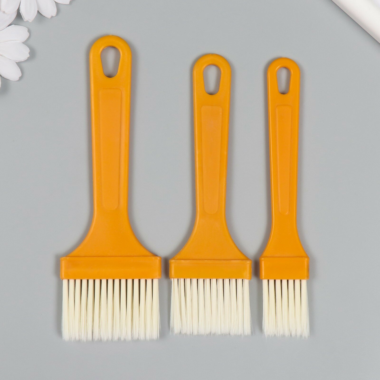 Набор кистей пластик н-р 3 шт. 18,5х9 см, 17х5 см, 14,5х2 см, 10267911