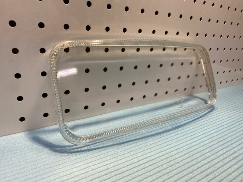 Стекло противотуманной фары Scania P R G 4 series (правое/левое) скания