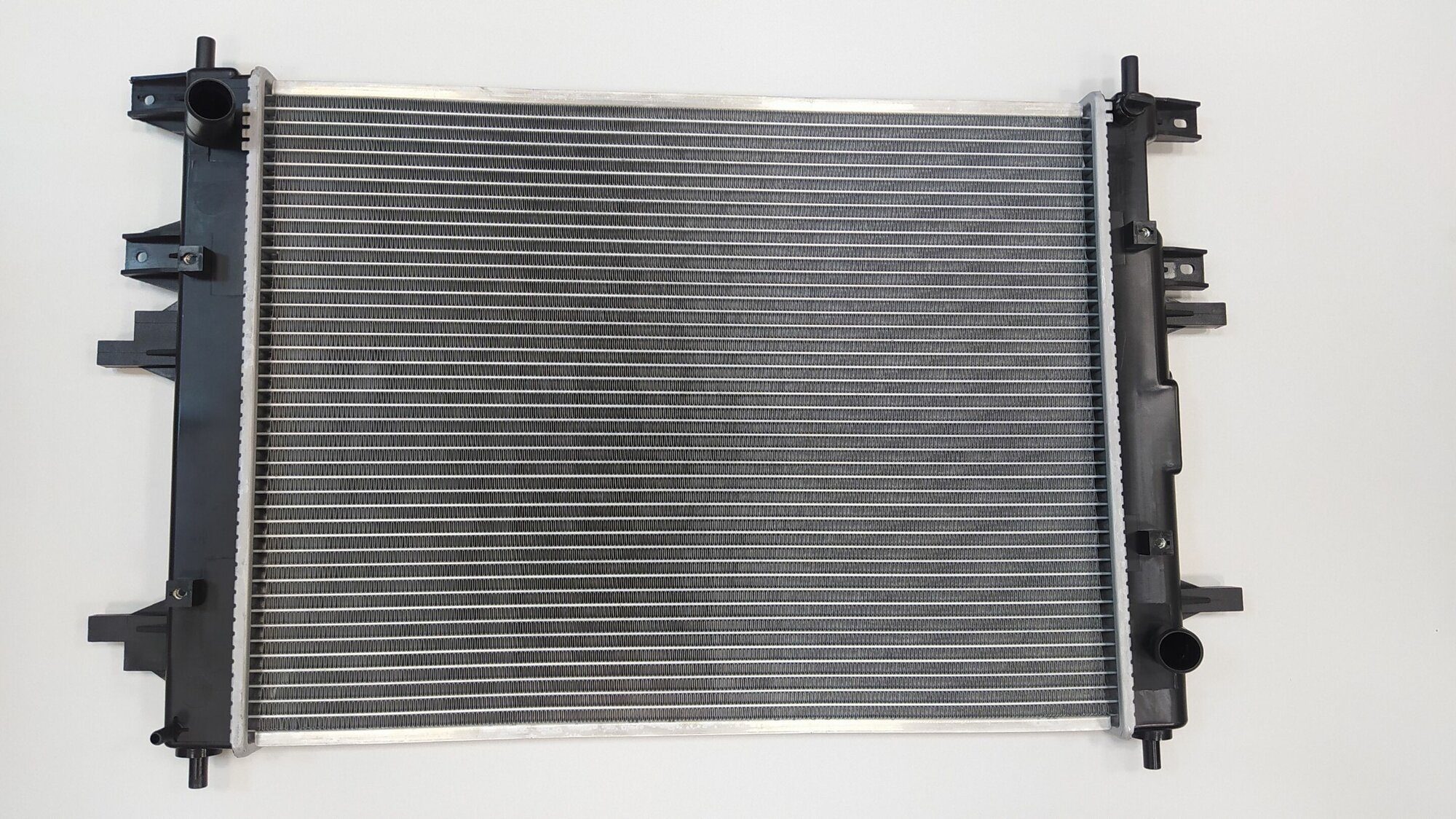 Радиатор охлаждения Chery Tiggo 8 [1.5 16V 6AMT внедорожник] J421301110AD