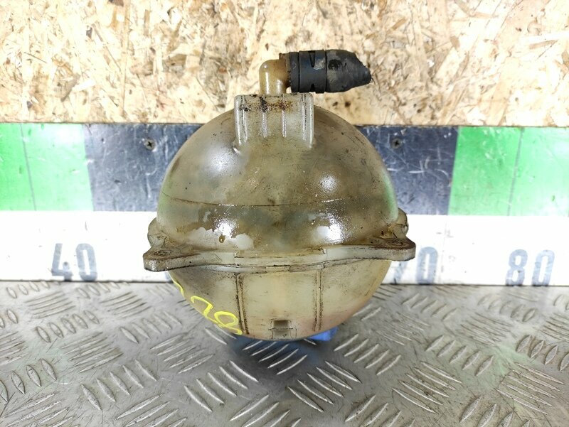 Бачок расширительный VOLKSWAGEN Golf 3 1H0121407