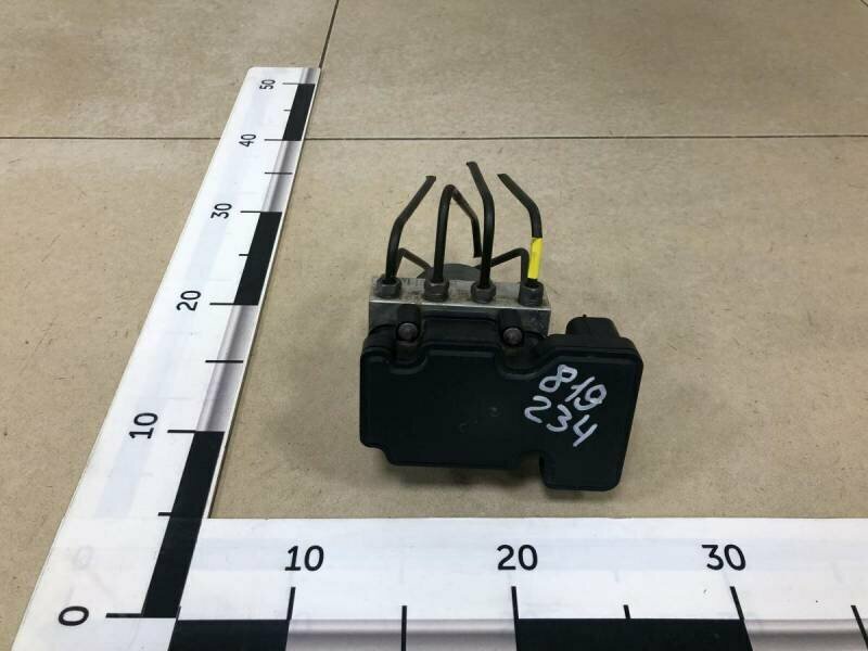 Блок ABS насос Renault Duster 2012 кат.номер: 476600115R 476603387R