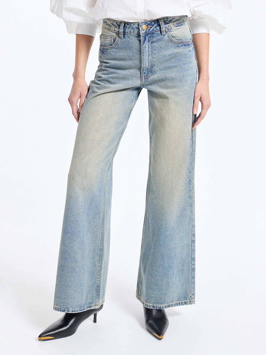 Джинсы клеш 