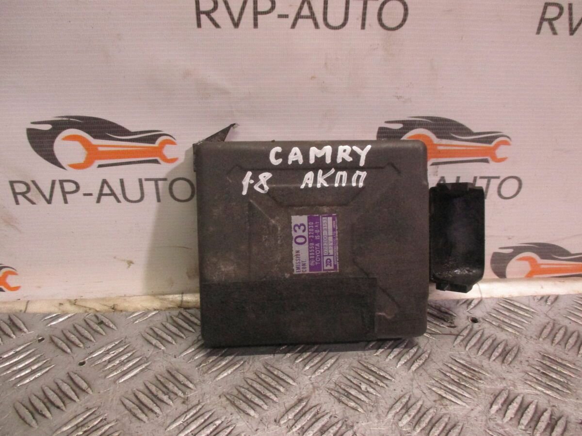 Блок управления двигелем Toyota Camry V10 1.8 8955032030